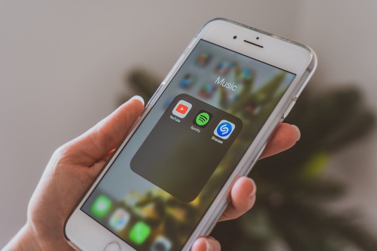 Master Danish Pronunciation: Beginner's Guide - Rogue Tongue